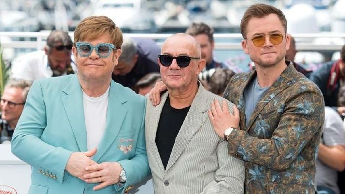 Ca khúc 'Rocket Man' của Elton John: Cô đơn giữa những vì sao - Báo Thể ...