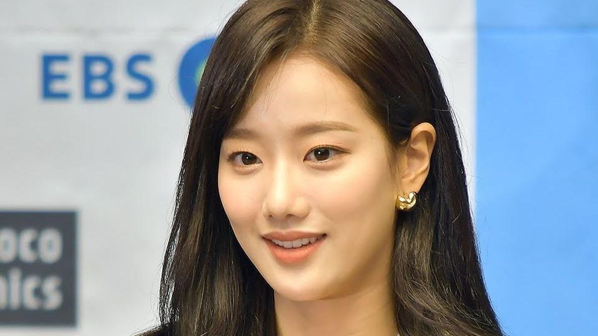 Naeun bị loại khỏi 'Taxi Driver' vì scandal, Pyo Ye Jin xác nhận thay ...