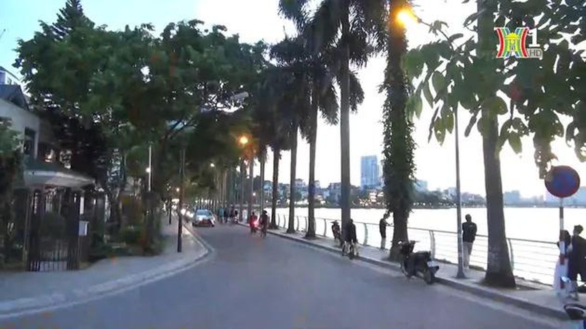 Lãng mạn con đường 'nghệ sĩ' ven hồ Tây - Đài Phát thanh và truyền hình ...