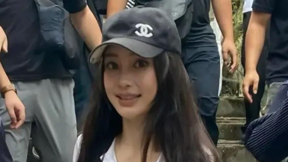 Không nhận ra Angelababy - Tạp chí SaoStar