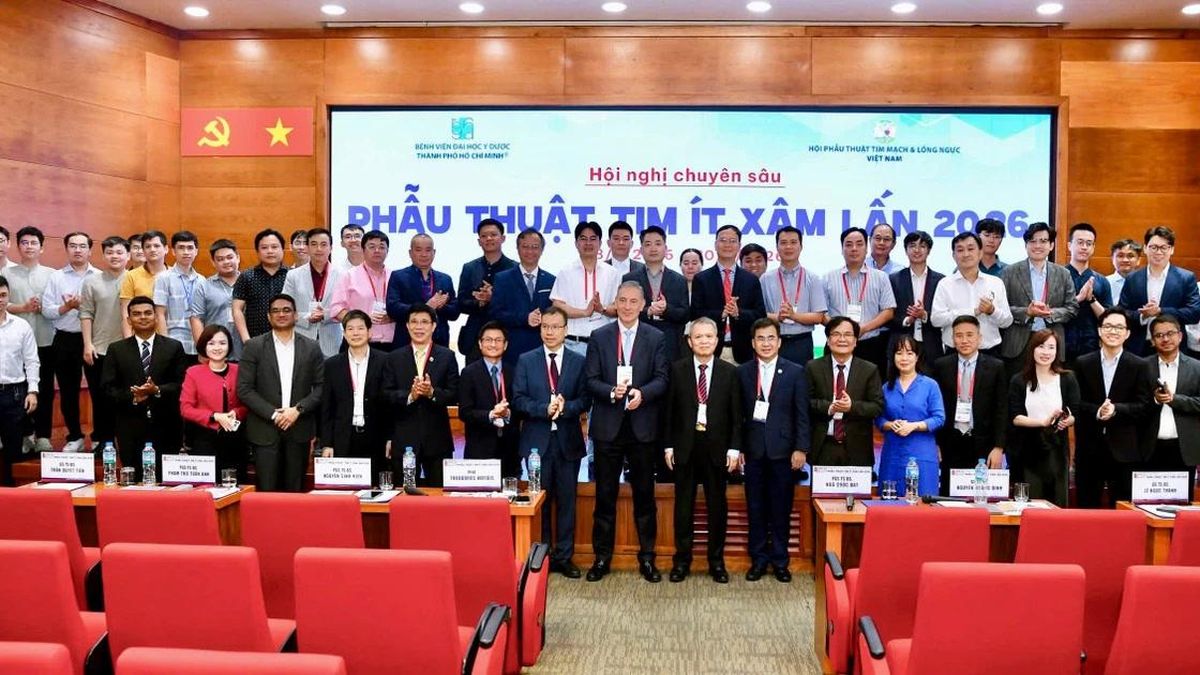 Xu hướng điều trị phẫu thuật tim ít xâm lấn - Báo Nhân Dân
