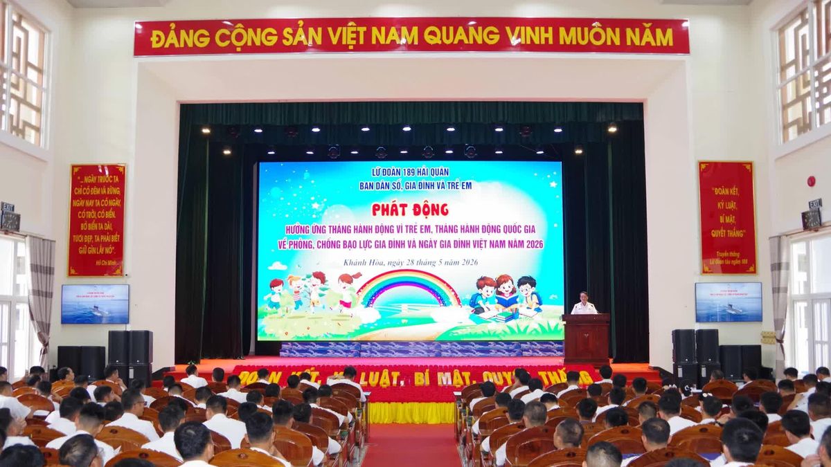 Lữ đoàn 189 phát động Tháng hành động vì trẻ em - Báo Khánh Hòa