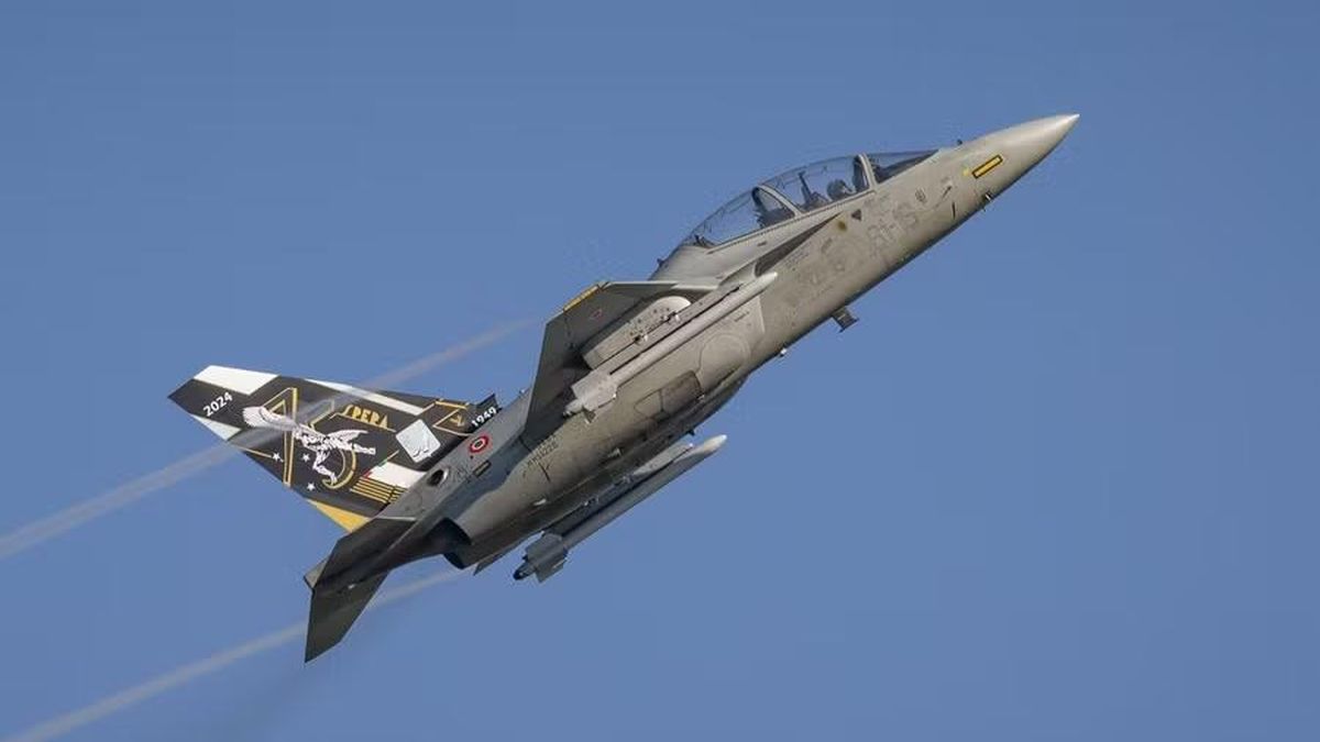 M-346 T Block 20: Giải pháp huấn luyện phi công tiêm kích F-35 cho NATO ...