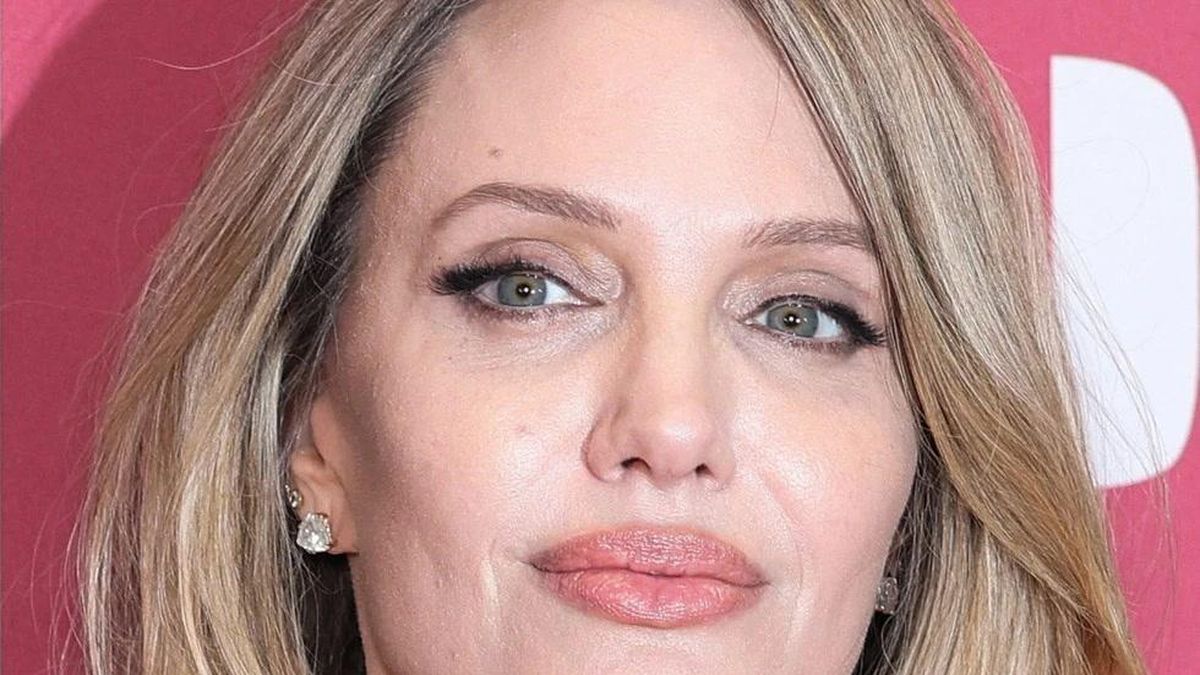 Brad Pitt giành lại lợi thế từ Angelina Jolie - Báo Tiền Phong