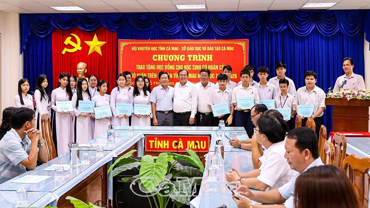 Ðẩy mạnh phong trào khuyến học - Báo Cà Mau