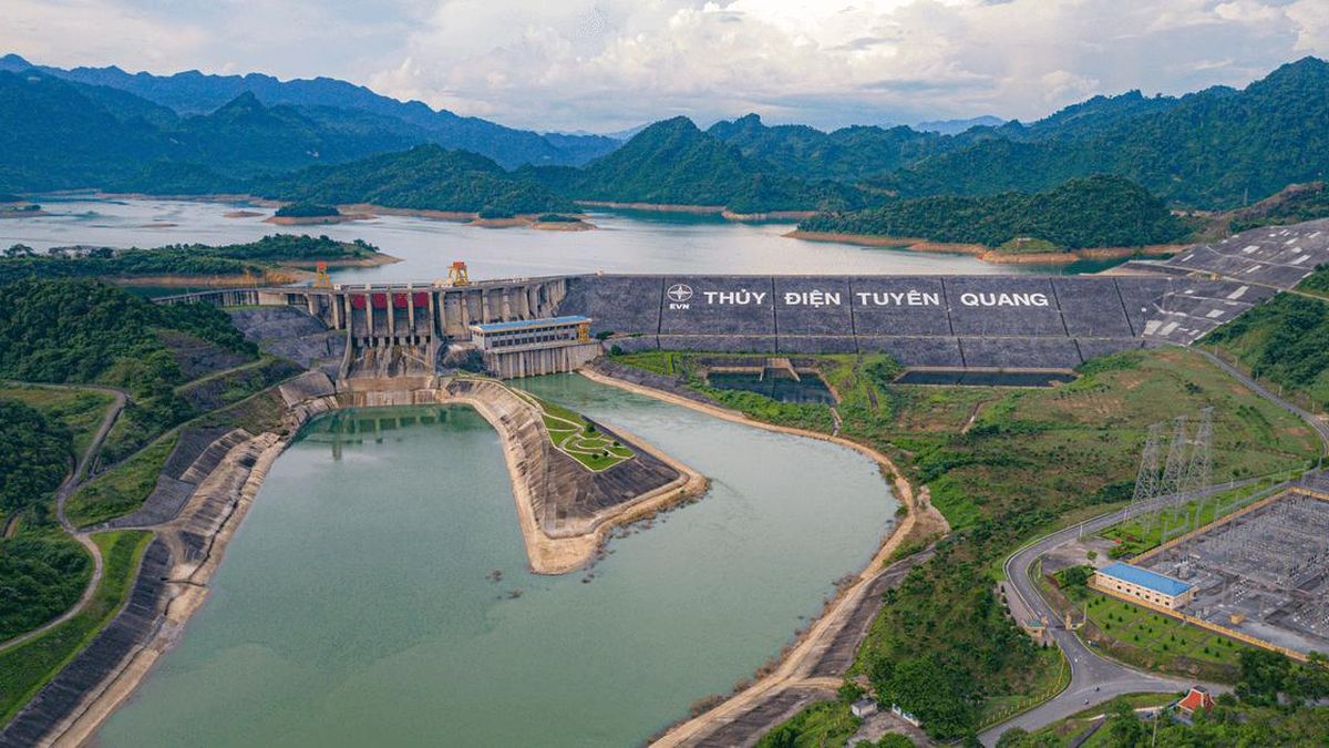 Nhà máy Thủy điện Tuyên Quang: Công trình 7.500 tỷ với đập chính cao ...