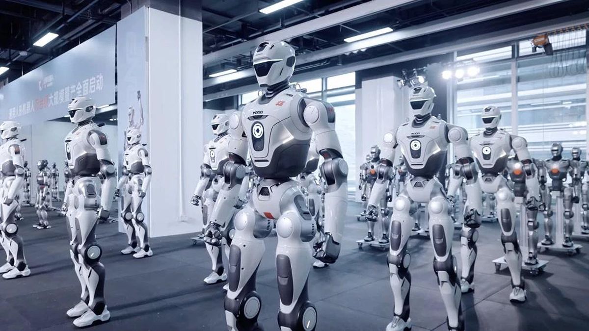 [GALLERY] Trung Quốc tăng tốc robot, 15 phút xuất xưởng 1 máy - Báo Tri ...