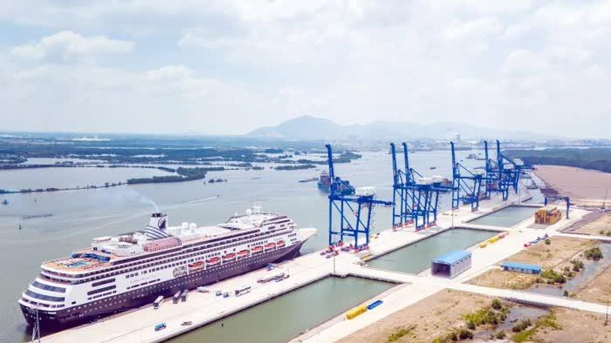 Tối ưu hóa phương thức vận chuyển và thông quan hàng hóa - Báo Đồng Nai
