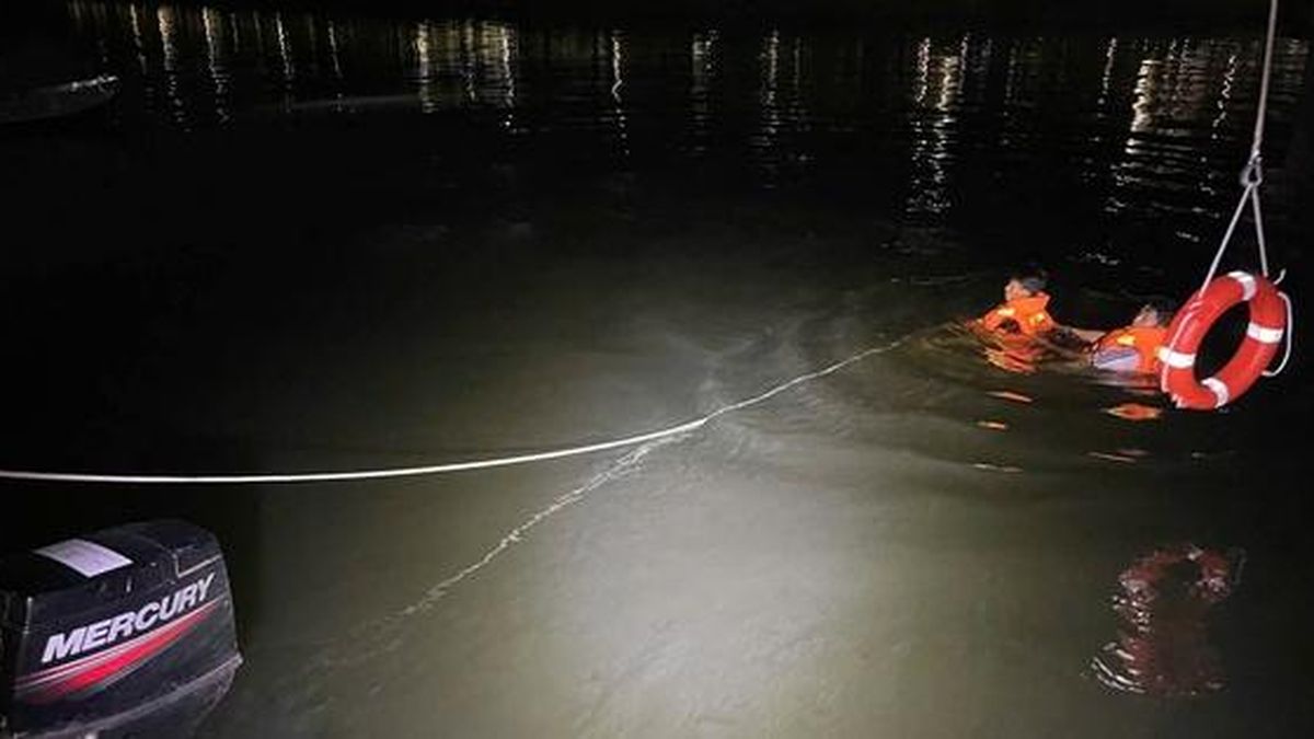 Cảnh sát tìm thấy thi thể thanh niên trên sông ở Huế lúc nửa đêm - Báo ...
