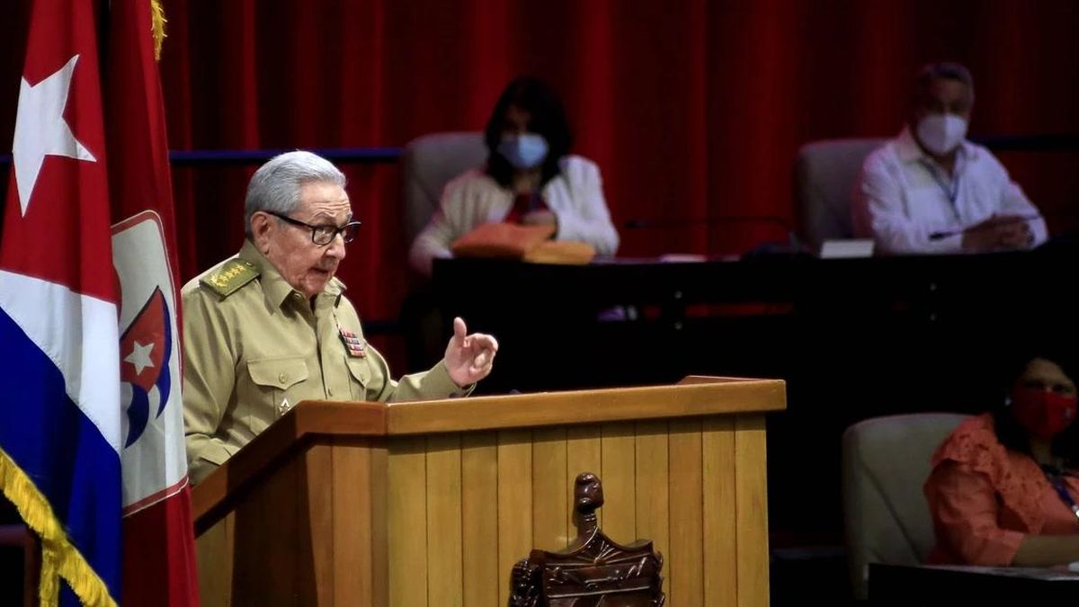 Đại sứ quán Cuba tại Việt Nam giới thiệu tuyển tập các bài viết và phát ...