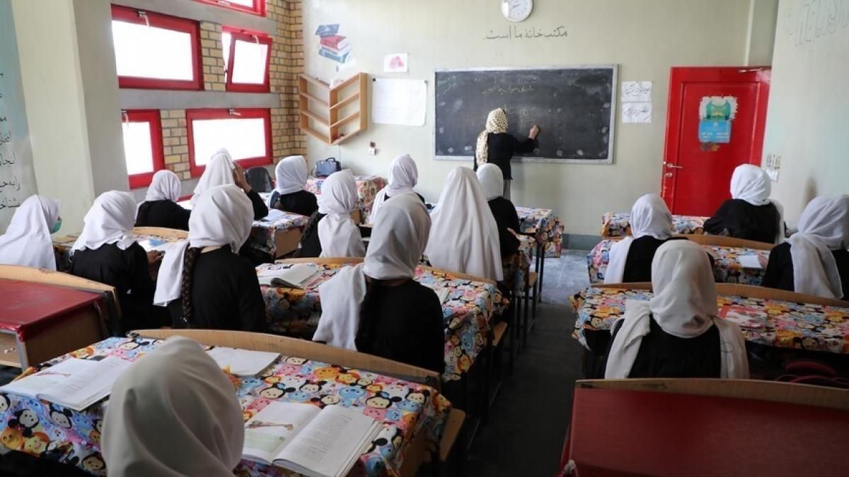 Liên hợp quốc cảnh báo nóng: Afghanistan trước nguy cơ 'đánh mất cả một ...