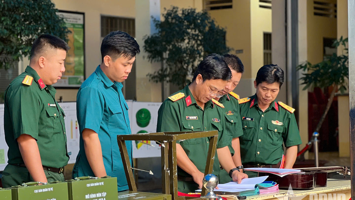 Ban CHQS phường Xuân Hòa (TP Hồ Chí Minh): Khai mạc huấn luyện Dân quân ...