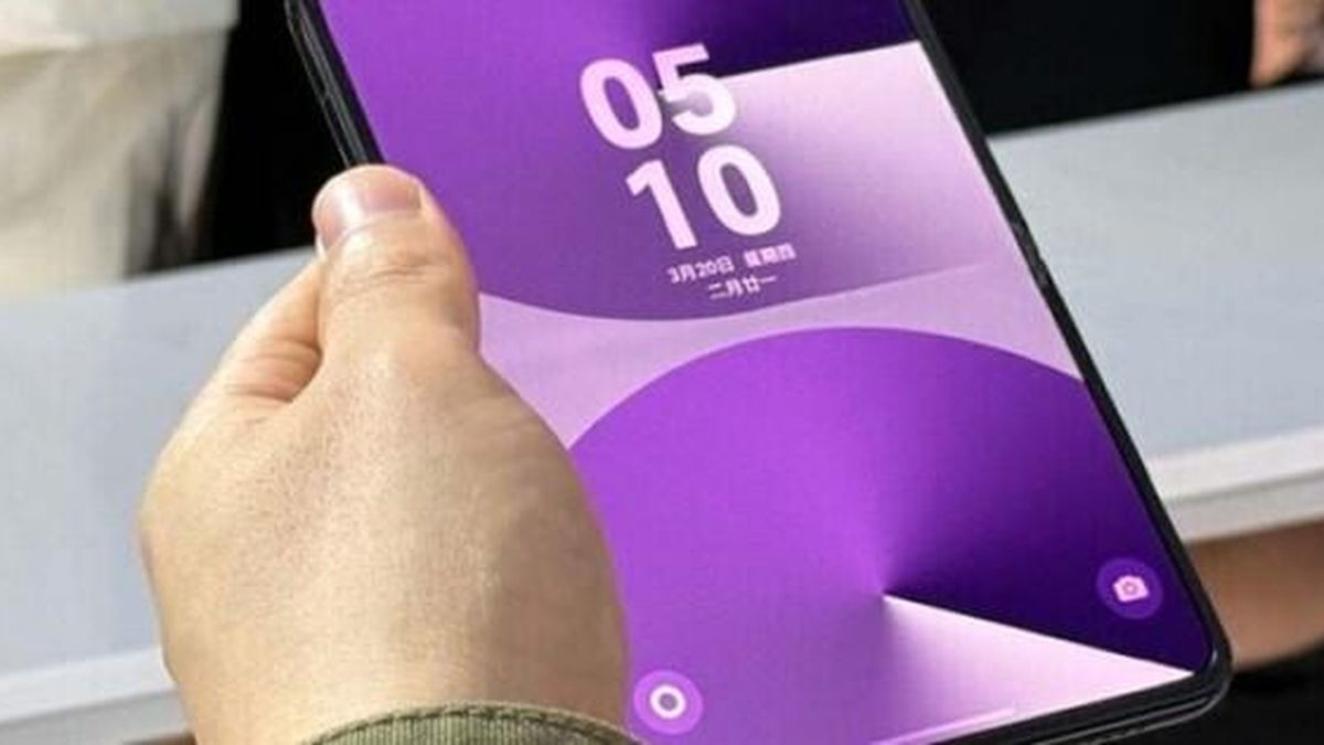 Huawei phát triển smartphone màn hình rộng không gập, pin 7.000 mAh ...