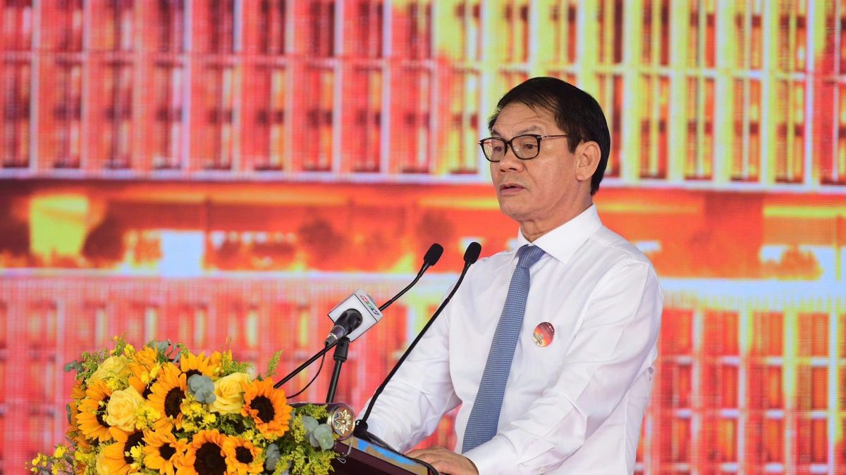 Thaco nhận chuyển giao công nghệ sản xuất đầu máy, toa tàu metro - Tạp ...