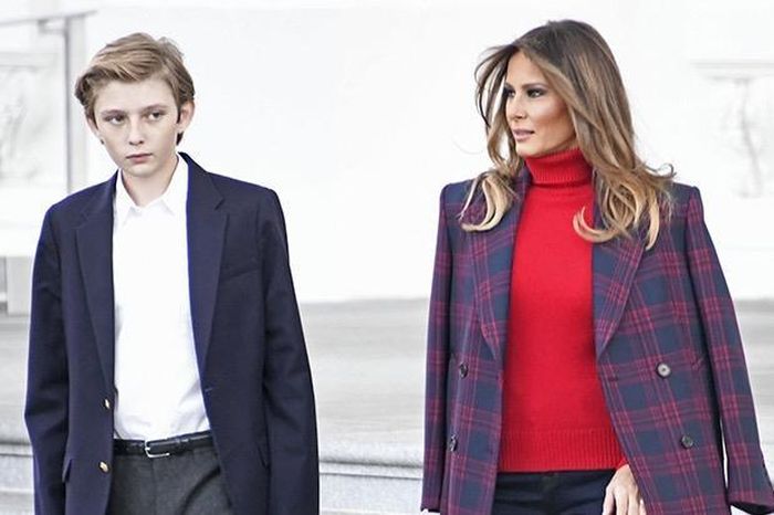 Barron Trump 'gây bão' mạng khi cao hơn 1,90 m và ngày càng đẹp trai ...