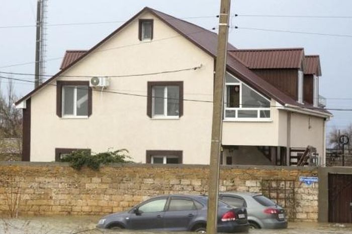 Gió bão, tuyết rơi dày, lũ lụt hoành hành ở Nga, Ukraine và Moldova ...