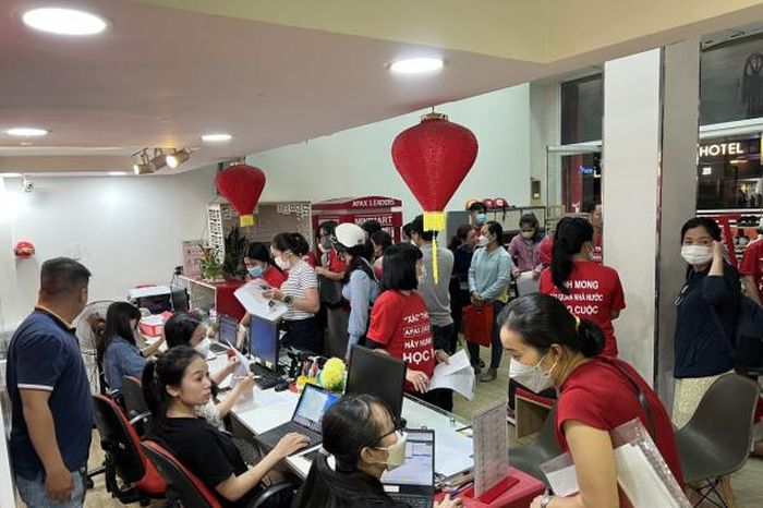 Trung tâm Anh ngữ Apax Leaders còn nợ học phí của phụ huynh hơn 93,8 tỷ ...