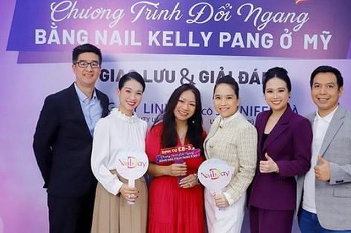 Kelly Pang giới thiệu Chương trình đổi ngang bằng Nail Kelly Pang ở Mỹ ...
