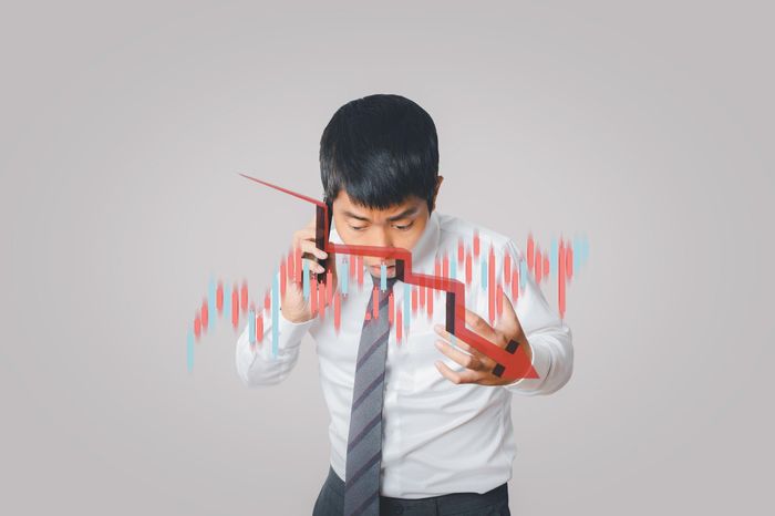 Nhà đầu tư mất kiên nhẫn, thị trường giảm gần 10 điểm - Chuyên trang ...