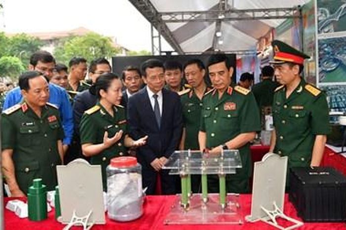 Tinh thần vượt khó, đổi mới sáng tạo góp phần khẳng định giá trị Bộ đội ...
