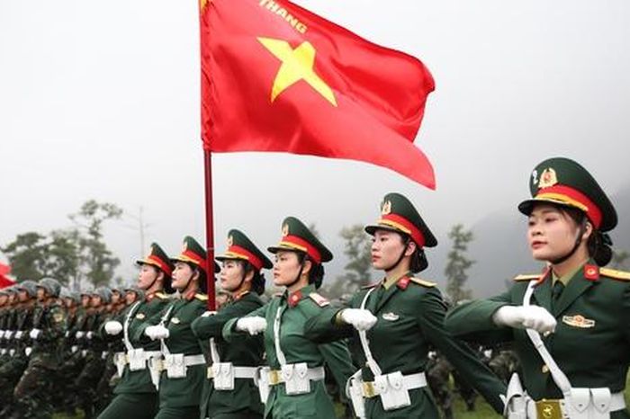 Ngắm những 'bóng hồng' trên thao trường tập diễu binh, diễu hành - Báo ...