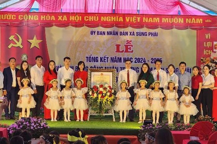 Trường Mầm non Sùng Phài: Đón bằng công nhận trường đạt chuẩn Quốc gia ...