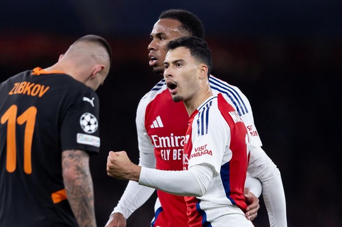 Arsenal bán 7 cầu thủ để mua tiền đạo mới - Tạp chí Tri thức