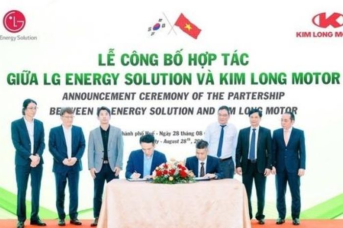 Kim Long Motor Huế hợp tác với LG Energy Solusion (Hàn Quốc) sản xuất ...