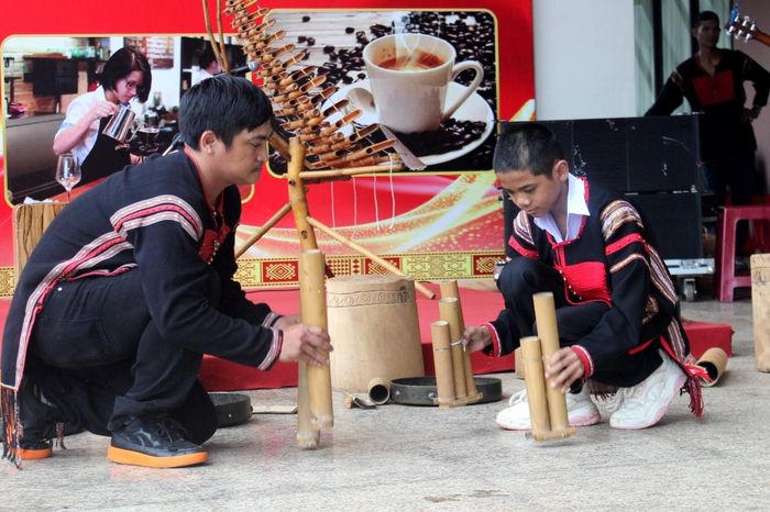 Bà con các dân tộc tỉnh Đắk Lắk rộn ràng mừng Tết Độc lập - Báo Điện tử ...