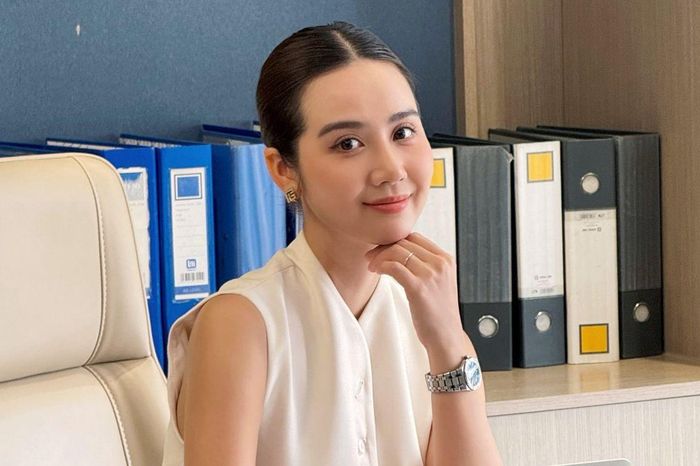 Đồng hồ tiền tỷ của Huyền Lizzie gây chú ý - Tạp chí SaoStar