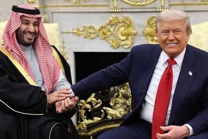 Tổng thống Trump tiếp Thái tử Arab Saudi tại Nhà Trắng, công bố loạt ...