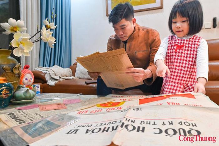 Chàng trai 8X ở Hà Nội giữ ký ức bầu cử từ những tấm thẻ cử tri - Báo ...