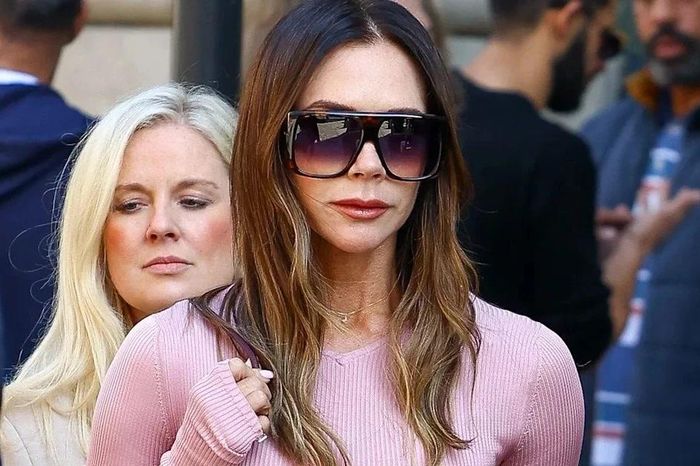 Beckham cảnh cáo con trai - Báo Tiền Phong