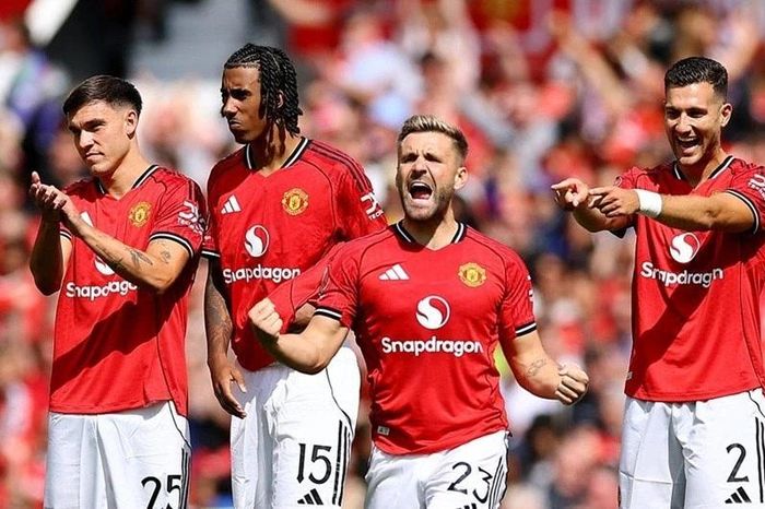 Tỷ phú Sir Jim sẵn sàng chi đậm để Man United nâng cấp đội hình - Báo ...
