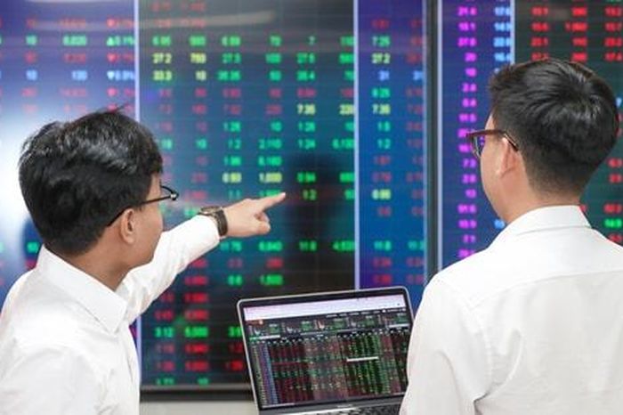 FTSE Russell giữ nguyên lộ trình nâng hạng thị trường chứng khoán Việt ...